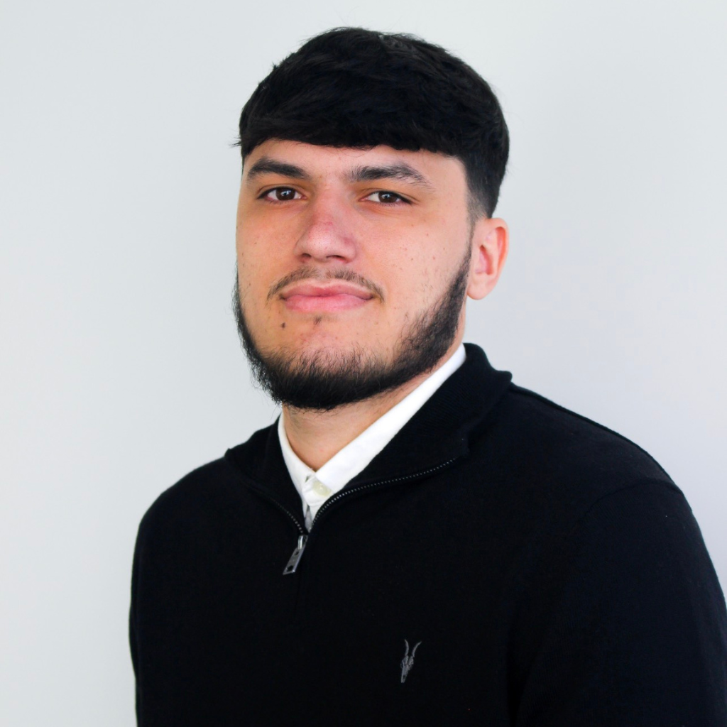 Recruitment apprentice Cemal develops career through apprenticeship ...